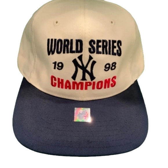 Genuine Merchandise | Accessories | Vintage 998 New York Yankees World ...